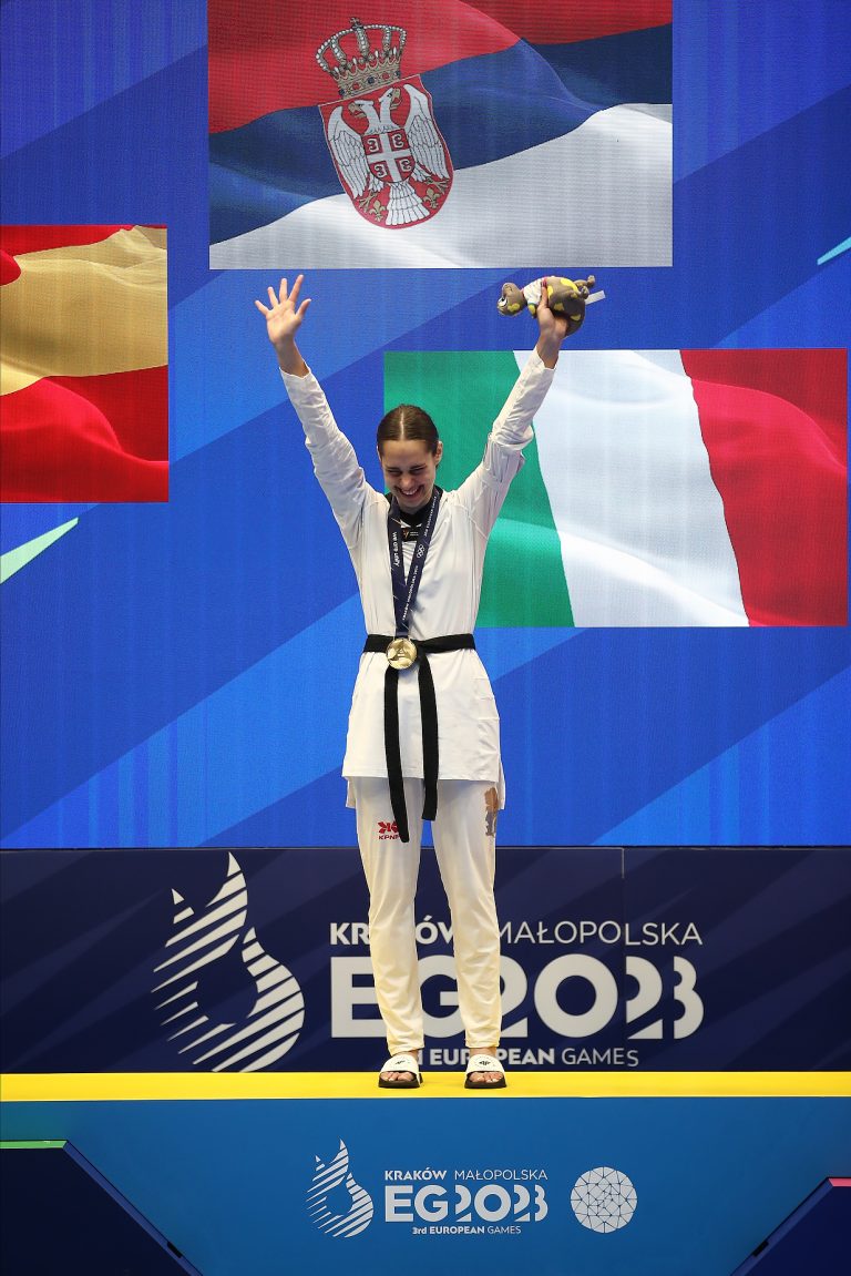Blistav dan tekvondista! Aleksandra Perišić zlatna, Stefan Takov ...